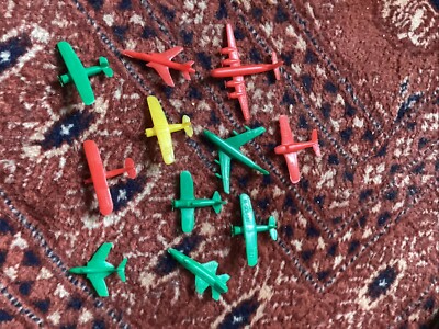 Vintage Lot of 11 MPC Miniature Plastic Toy Airplanes Planes Jets ...