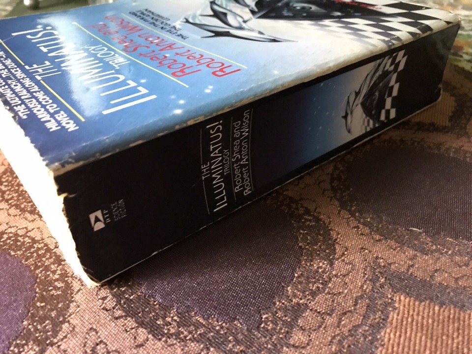 The Illuminatus ! Trilogy Robert Shea Robert Anton Wilson Eye Pyramid ...