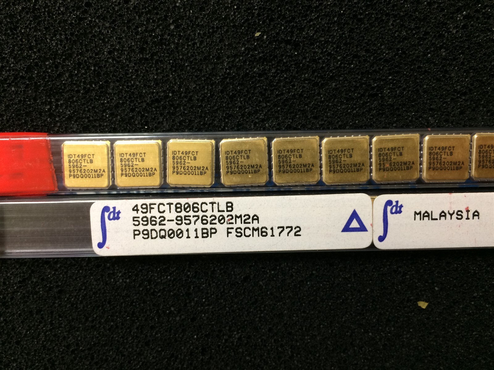 IDT49FCT806CTLB IDT IC Clock Fanout Buffer 10-OUT 20-Pin LCC SMD 2 ...