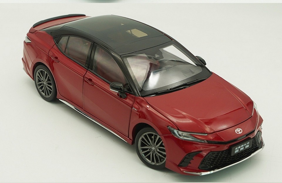 1/18 Scale Toyota Camry 2024 9th Generation Red/Black Diecast Car Model ...