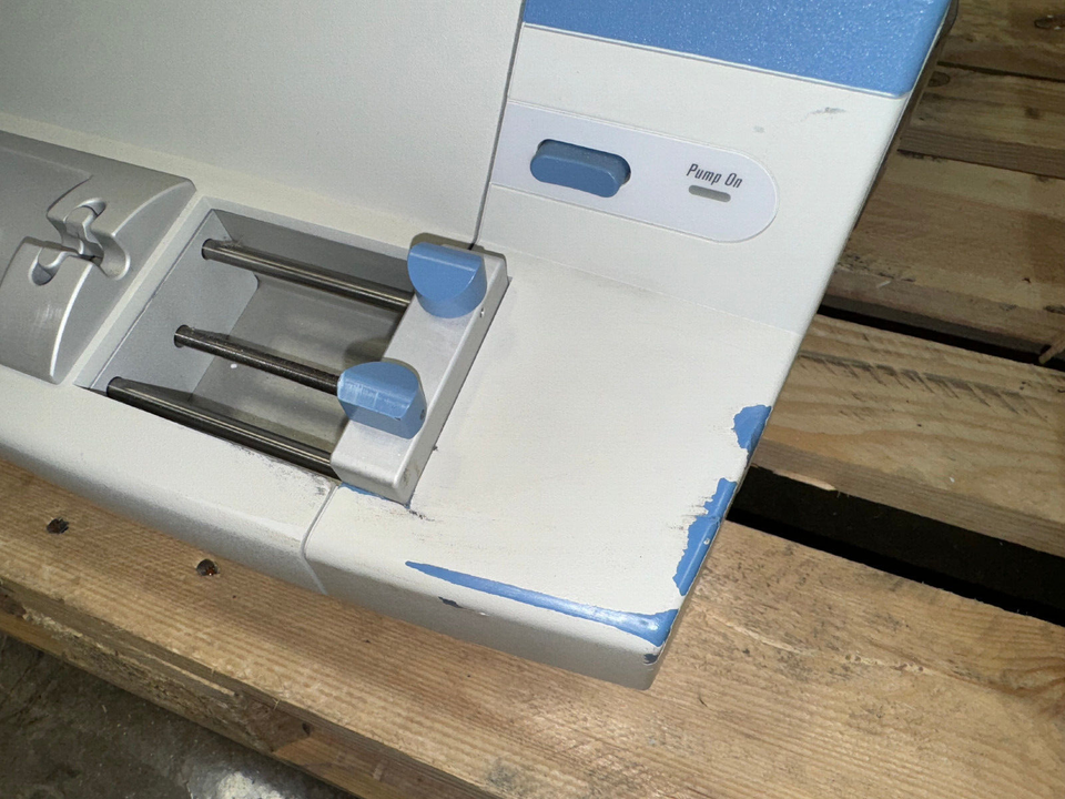Thermo Finnigan LXQ Mass Spectrometer System, PDA Detector, LC Pump ...
