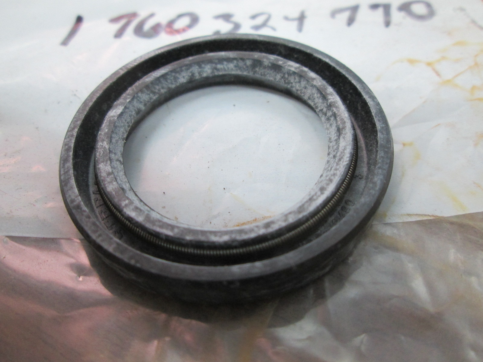 Vintage NOS Penton KTM Stefa 2CBS 32x47x7 ??? Shaft Seal Ring ??? 17-60 ...
