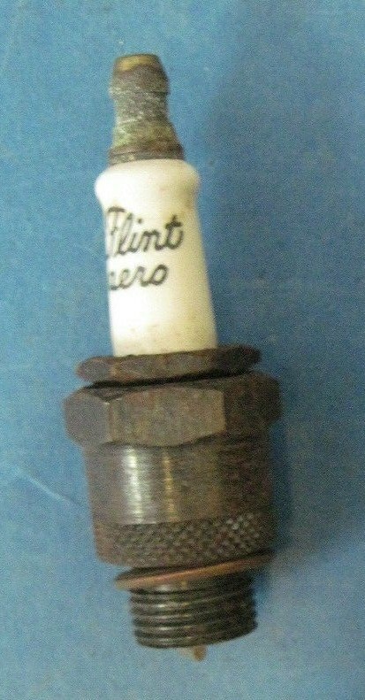 New vintage Flint Collector spark plug with original box No.A24 | eBay