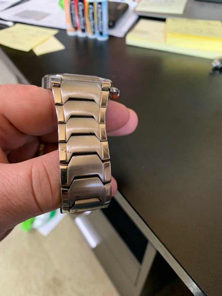 Tommy Hilfiger Unisex Watch F90267 water resistant 50m EUC Needs ...