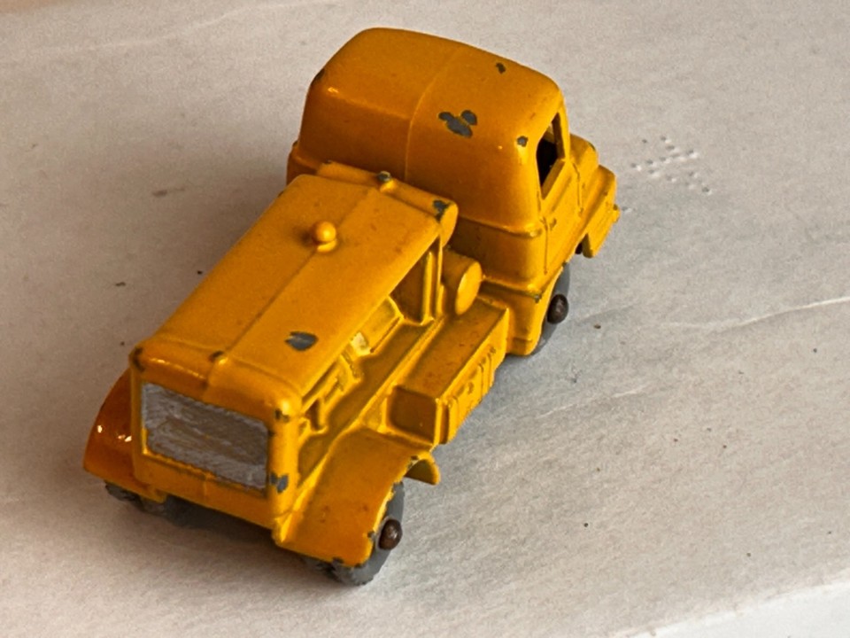 Matchbox No. 28 Thames Compressor Truck, Grey Plastic Wheels | eBay