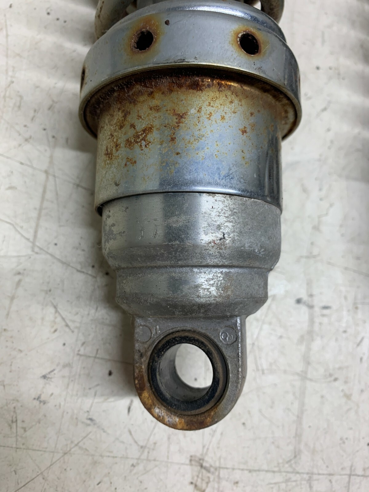 1985 - 1986 Honda VT1100C Shadow OEM Rear Shocks | eBay