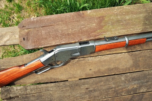 Winchester M1866 Lever-Action Carbine Rifle - 1866 - Non-Firing Denix ...