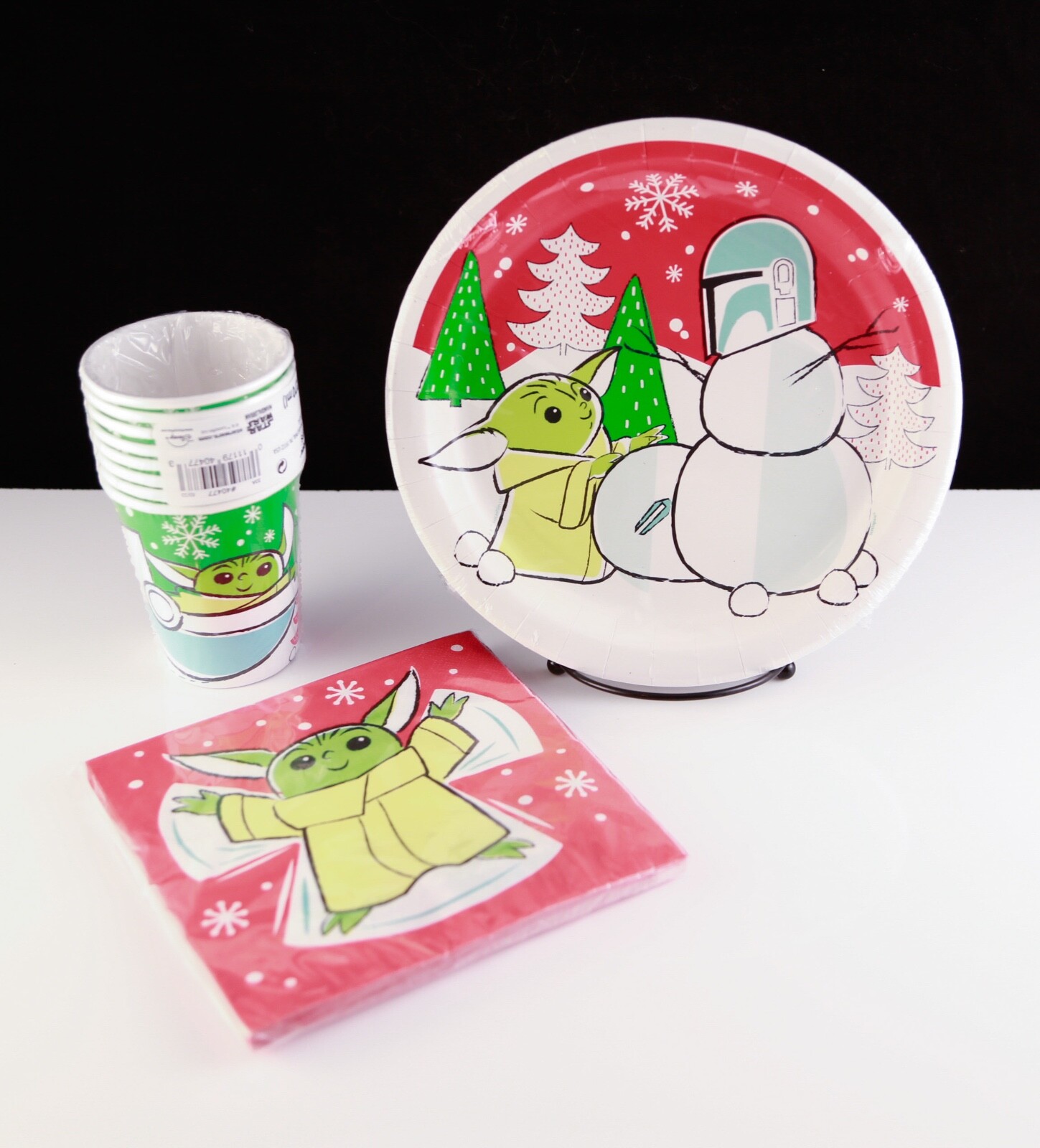 New Star Wars Disney The Mandalorian Grogu Set of 8 Plates, 16 Napkins ...