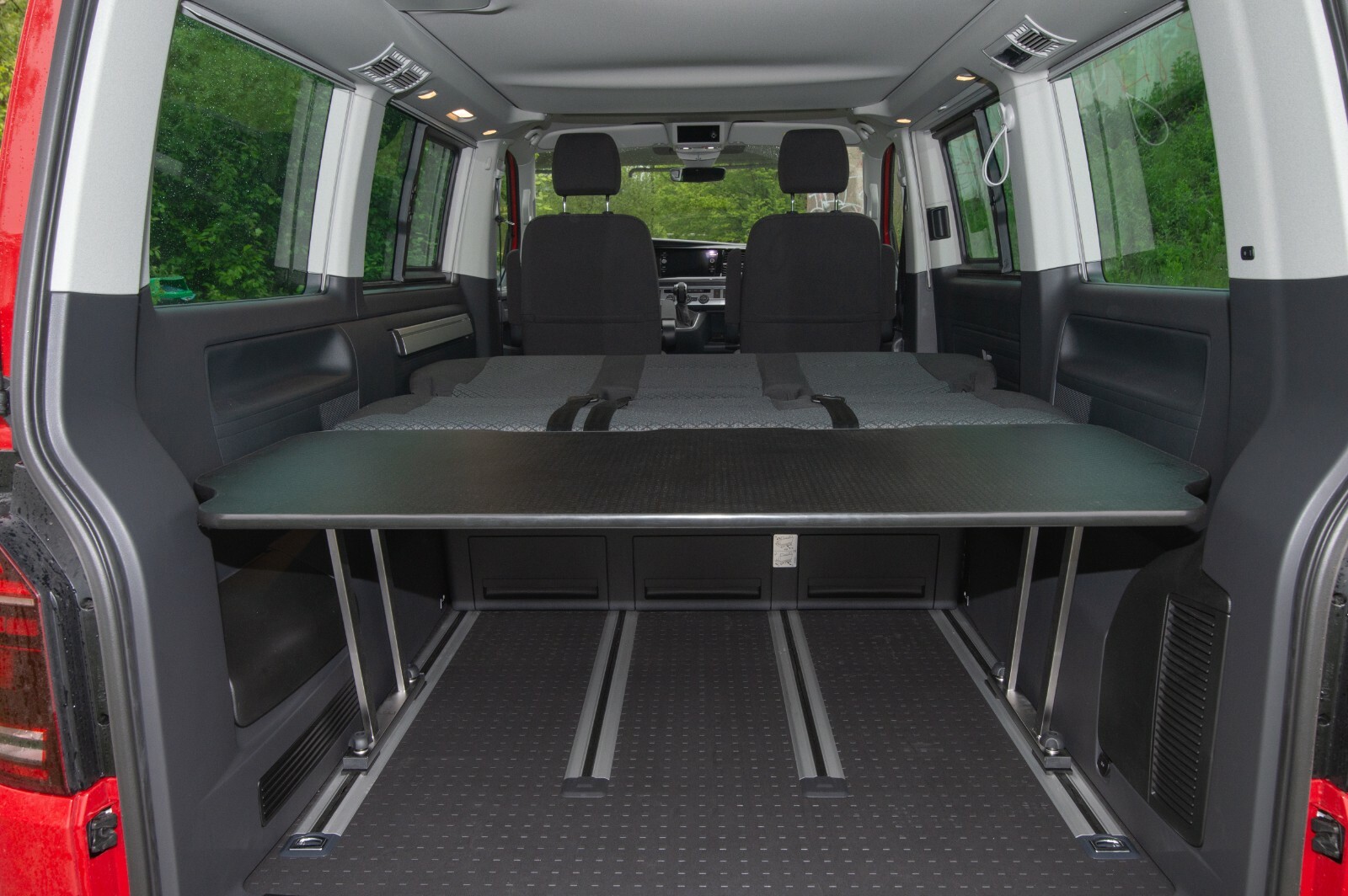 VW T5/T6 Caravelle/Transporter Multiflex board. Consoles with struts ...