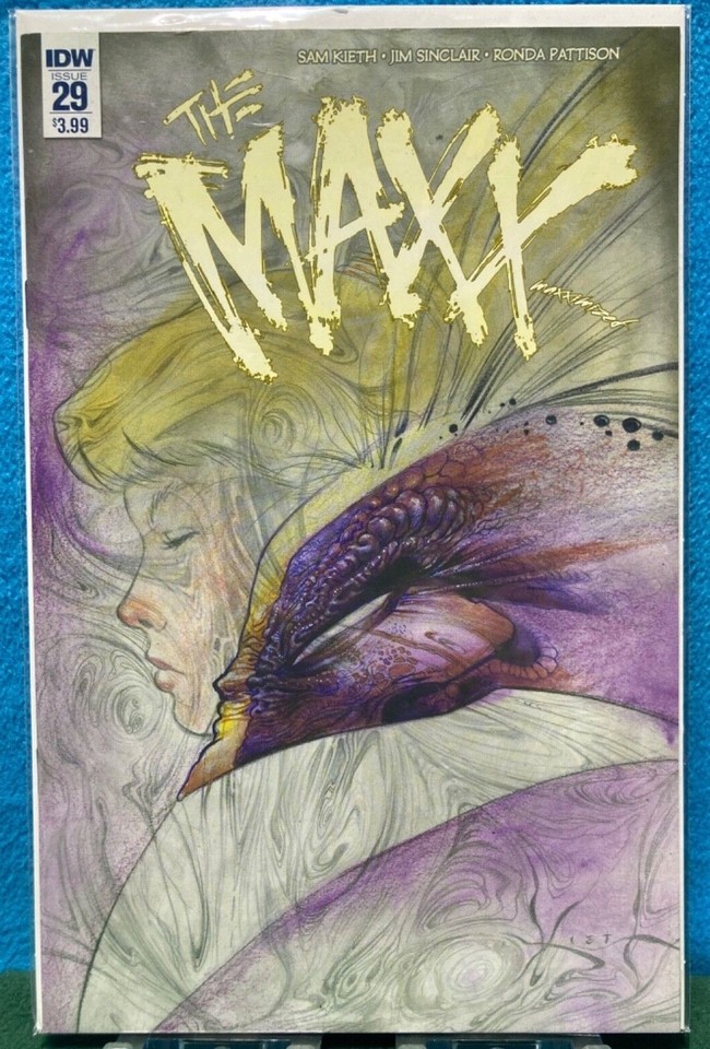 Your Choice: SAM KEITH - The MAXX Vol. 1 & MAXXIMIZED, Batman, Lobo ...