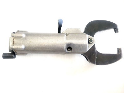 Riveters - Alligator Squeezer