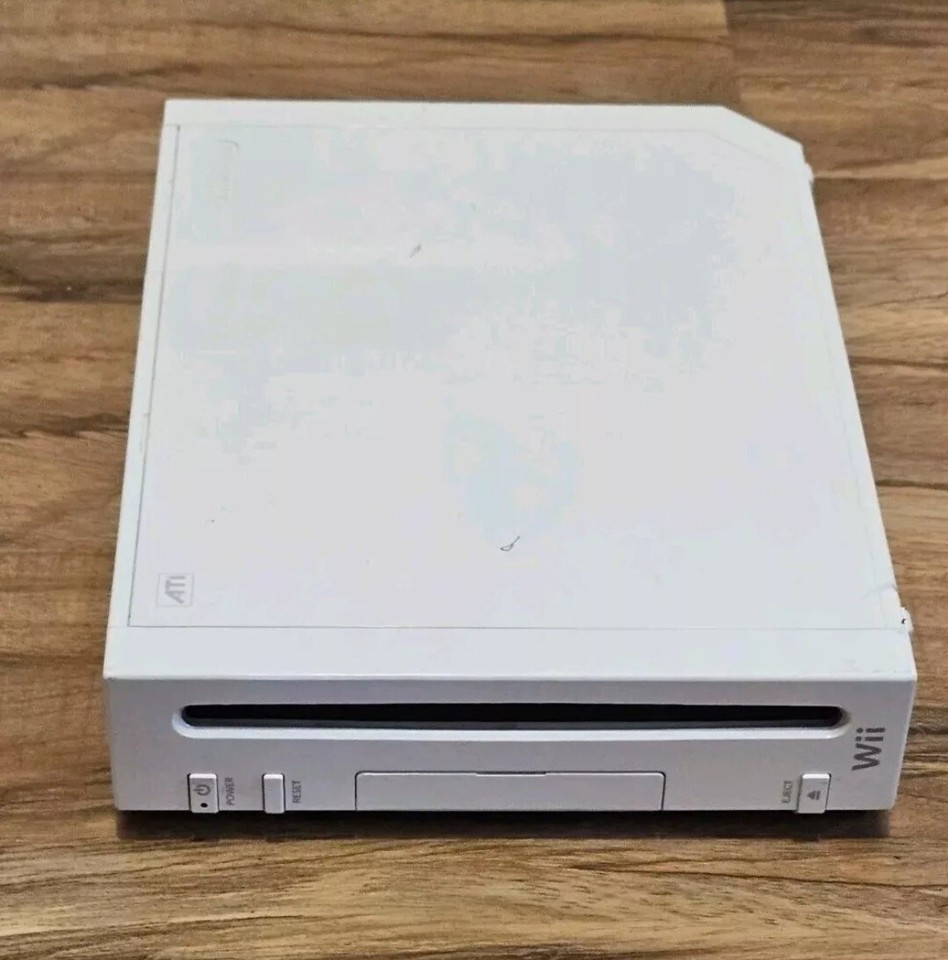 Nintendo Wii White RVL-001 Bundle -Factory Reset - Console And Cords ...