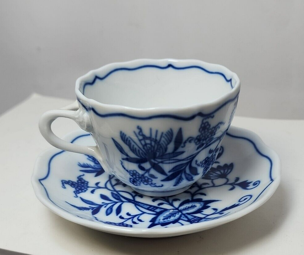 Vintage Original Bohemia Czech Zwiebelmuster Blue Onion Tea Cup Saucer ...