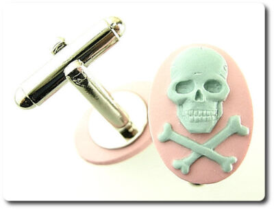 BUTTONS HEADLINES cameo in resin Skull | eBay