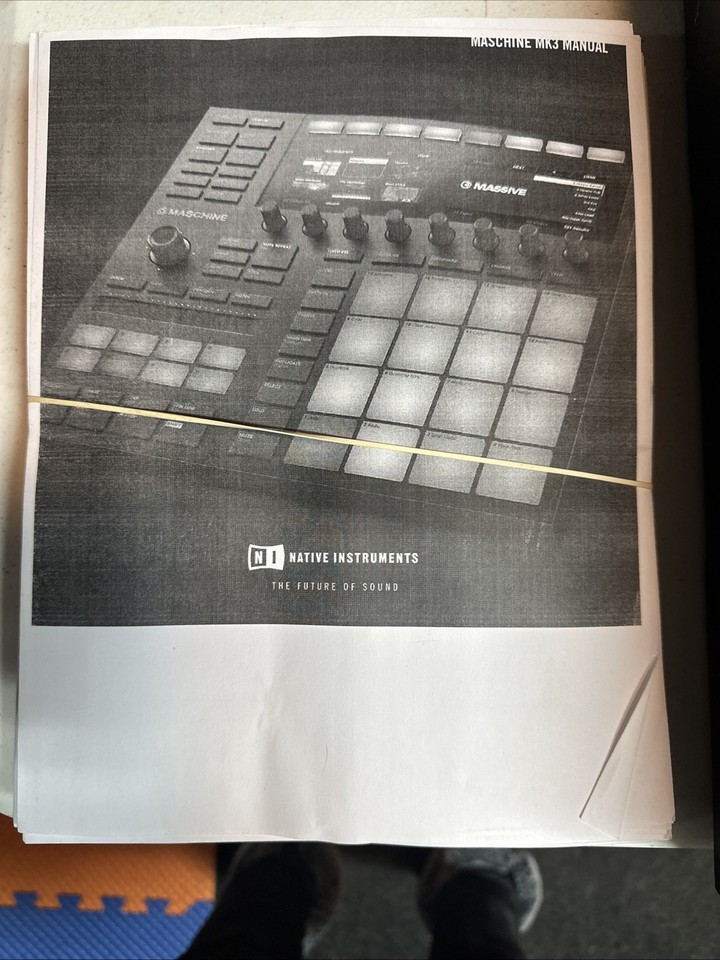 Native Instruments Maschine MK3 Groove Production Studio System w ...