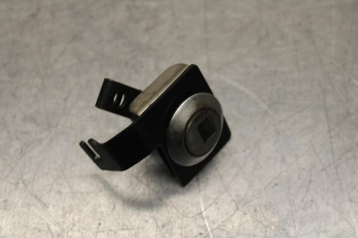23-24 KAWASAKI NINJA ZX4R IGNITION LOCK KEY SET W/ GAS CAP 23-24 KAWASAKI NINJA ZX4R IGNITION LOCK KEY SET W/ GAS CAP