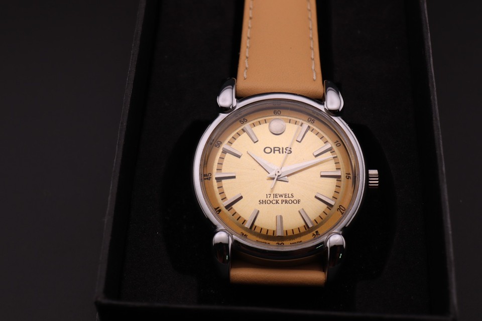 Vintage ORIS Swiss Hand-Wind Classic Mechanical Collectible Men’s Wrist ...