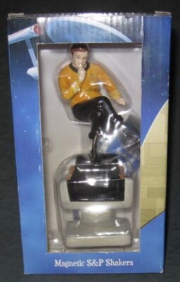 2012 Star Trek Magnetic Salt and Pepper Shakers Captain Kirk in Chair ...