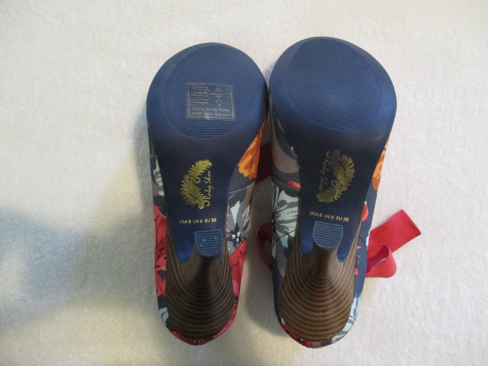 Ruby Shoo Willow Coral/Navy Blue Botanical, US Size 8, EU size 39, New ...