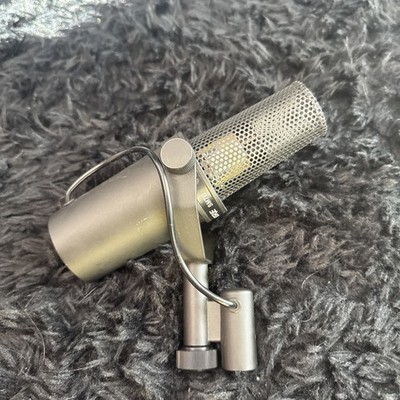 Used Shure SM7B Dynamic Microphone (Guitar Center) | eBay