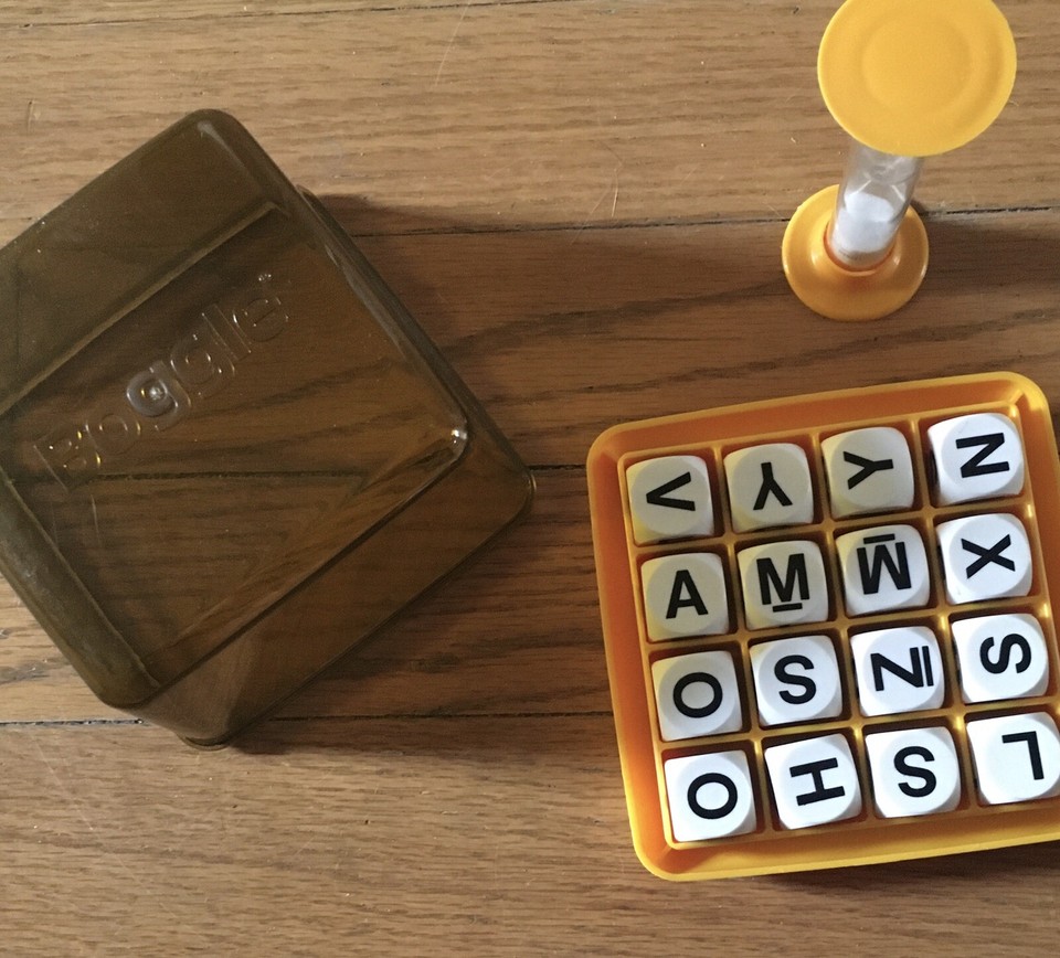 Boggle Vintage Game No box with 16 Letter Dice and timer, for Play or ...
