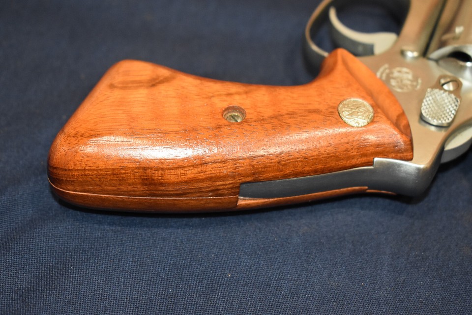 Smith & Wesson J frame Target grips | eBay