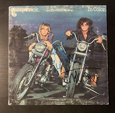 Cheap Trick In Color LP signed X2 Tom Petersson Rick Nielsen Vinyl ...