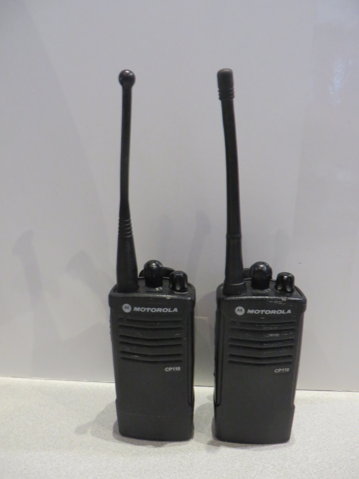 LOT OF 2 MOTOROLA CP110 Two Way Radio UHF 2CH 2W H96RCC9AA2AA W/ Batt ...