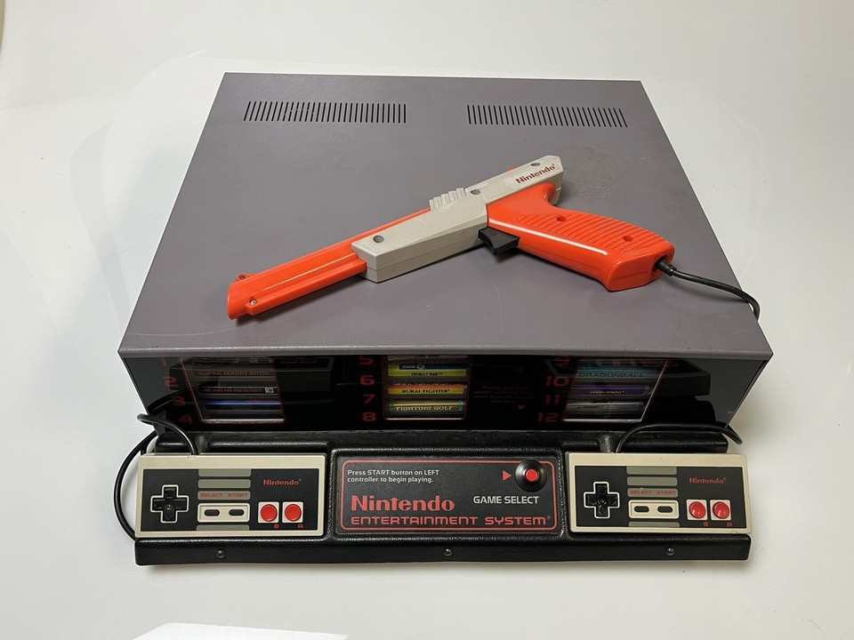 RARE/ NINTENDO NES KIOSK M82 / Demo Display Unit + 12 Jeux | eBay