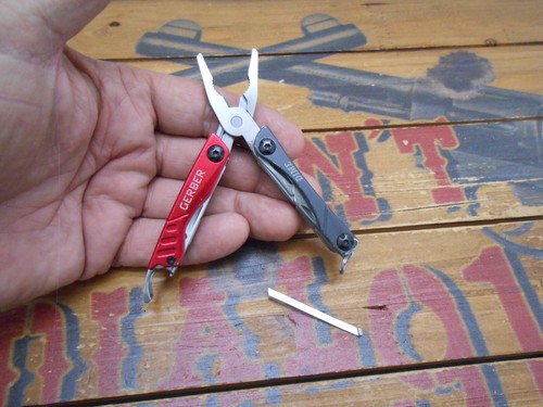 Gerber Dime Multi Tool Pliers Knife Scissors Etc. Red | eBay