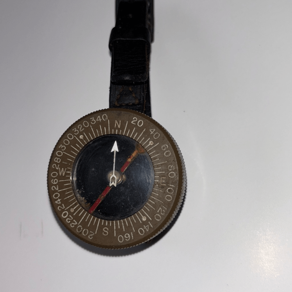 WWII US Army Bakelite Paratrooper Wrist Compass Superior Magneto WW2 | eBay