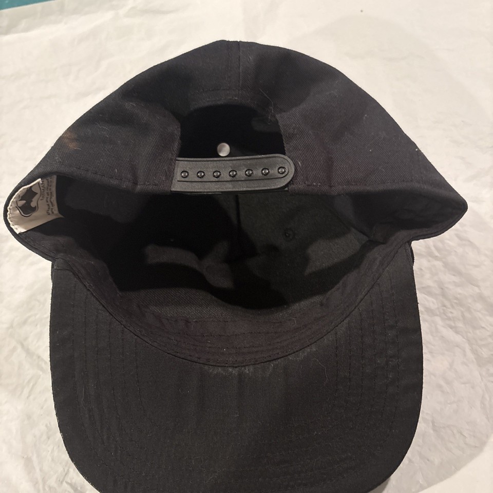 DC COMICS BATMAN LOGO Black On BLACK FLAT BILL SNAPBACK HAT CAP YOUTH ...