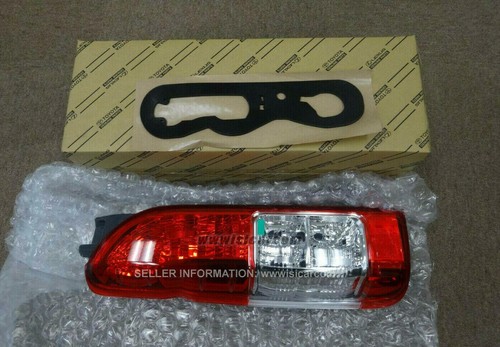 TOYOTA HIACE VAN TRH200V LENS BODY LH RR COMBINATION LAMP 81561-26443 ...