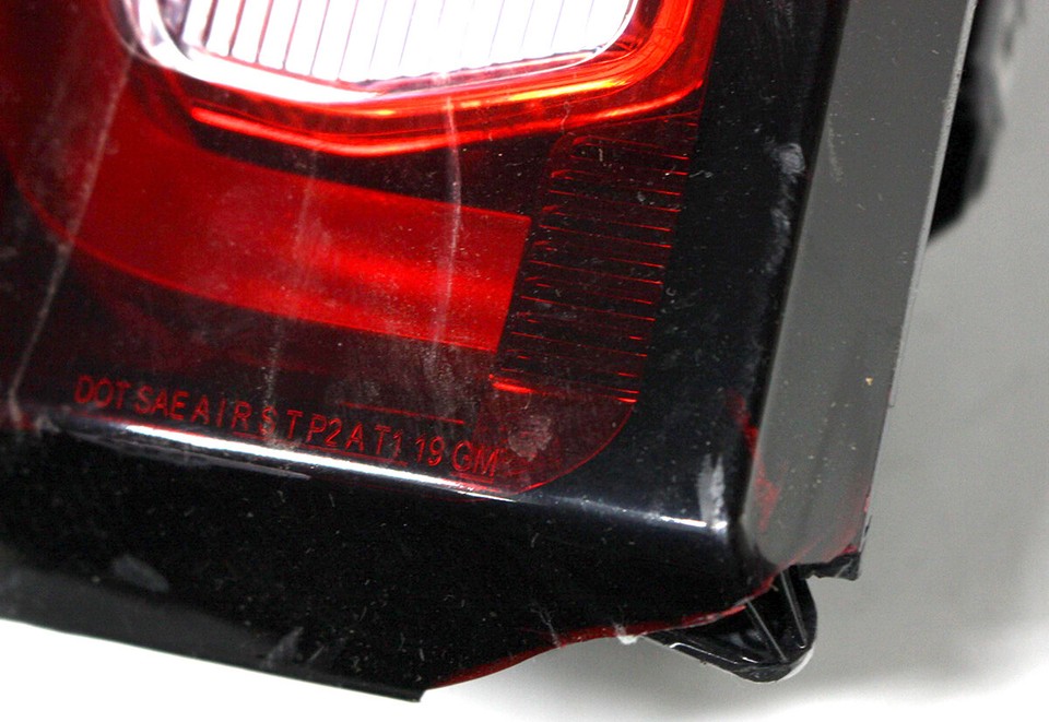 OEM Left Driver Side LED Tail Lamp For GMC Sierra, Denali 1500 86820473 ...