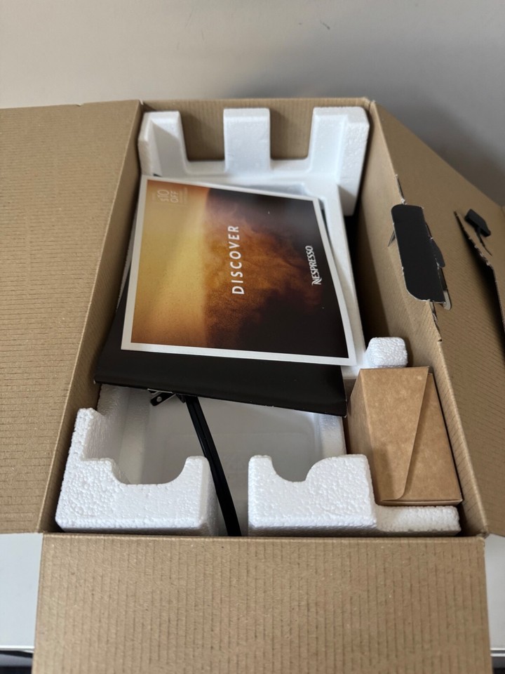 Nespresso by Delonghi Inissia Single-Serve Espresso Machine EN80B | eBay