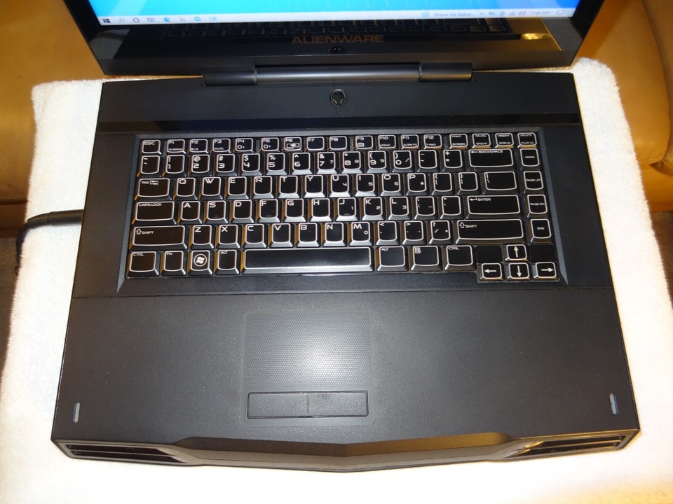 Dell Alienware M15x P08G Laptop Computer -15.6"Screen -Windows 10 -1TB ...