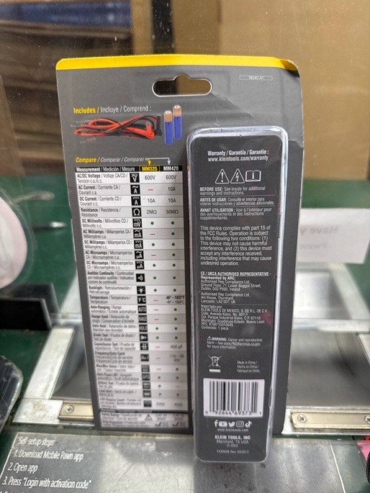 Klein Tools MM325 Digitial Multimeter 600V AC/DC Voltage Tester ...