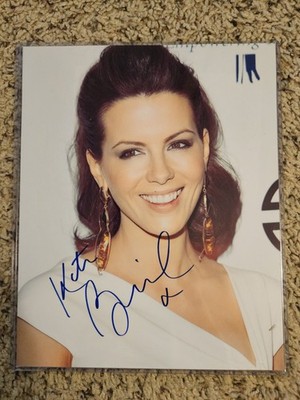 Kate Beckinsale Signed 8 X 10 Photo - Gorgeous Picture British Actress ...
