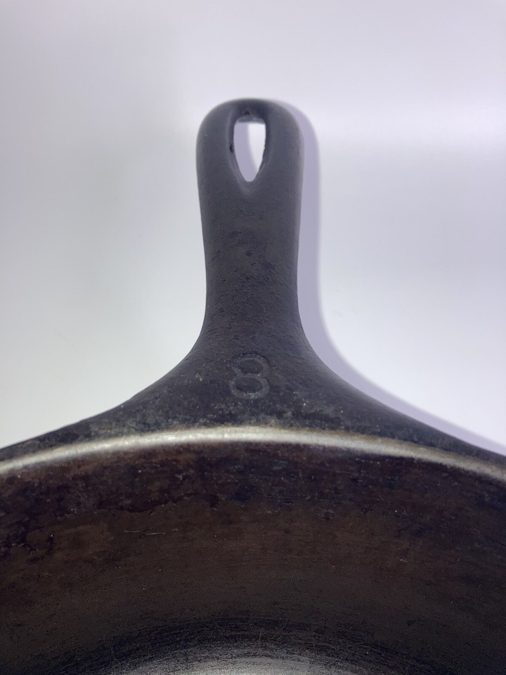 Sidney Wagner Ware 8 O Deep Dish Skillet Cast Iron 1088M Seasoned | eBay