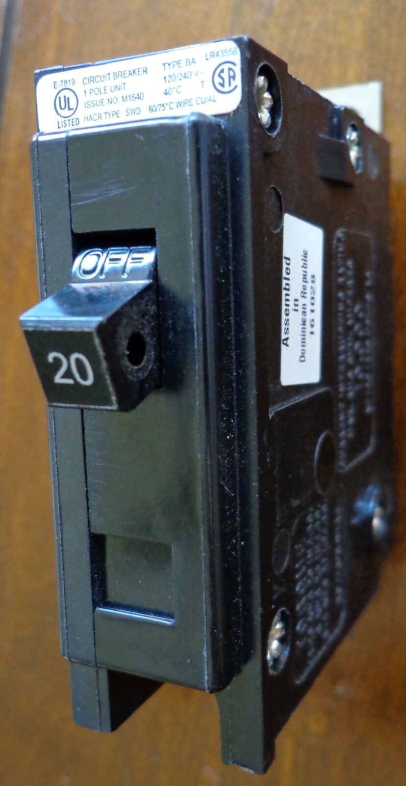 Eaton+BAB1020+20A+Bolt+On+Circuit+Breaker for sale online | eBay