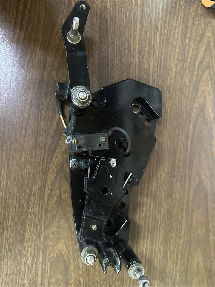 MerCruiser Alpha Shift Bracket 120hp 140hp 99237A10 99236 95853 95854A3 ...