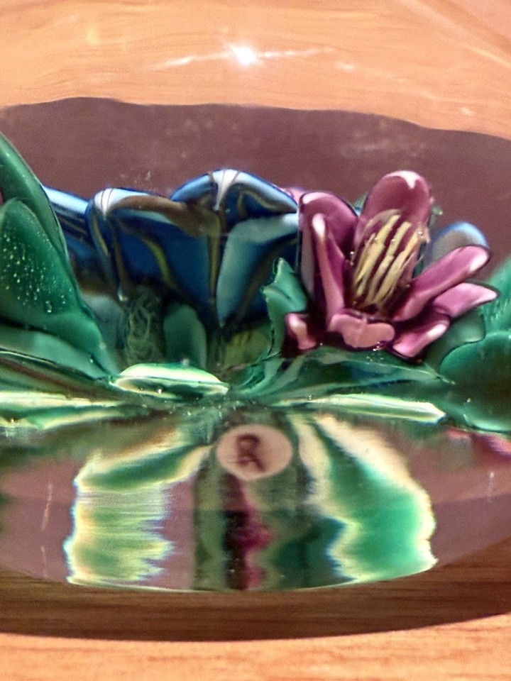 Ken Rosenfeld Floral Bouquet Art Glass Paperweight 6 Flower Nice! | eBay