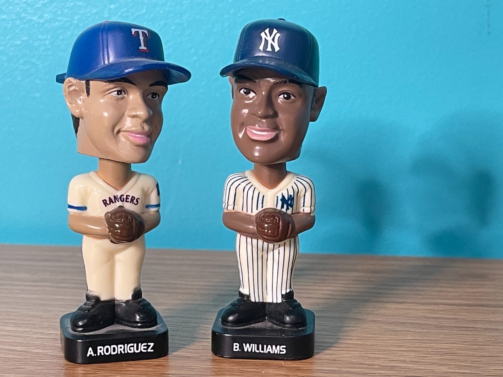 Miniature Baseball Player Bobbleheads - 3 1/2 in Set of 2 | eBay