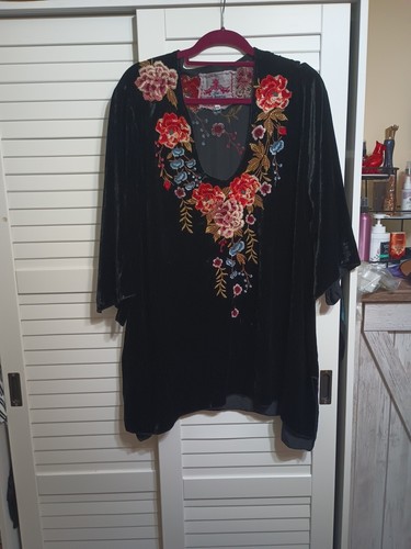 Johnny Was Embroidered Velvet Tunic Top XXL 14-16 W | eBay