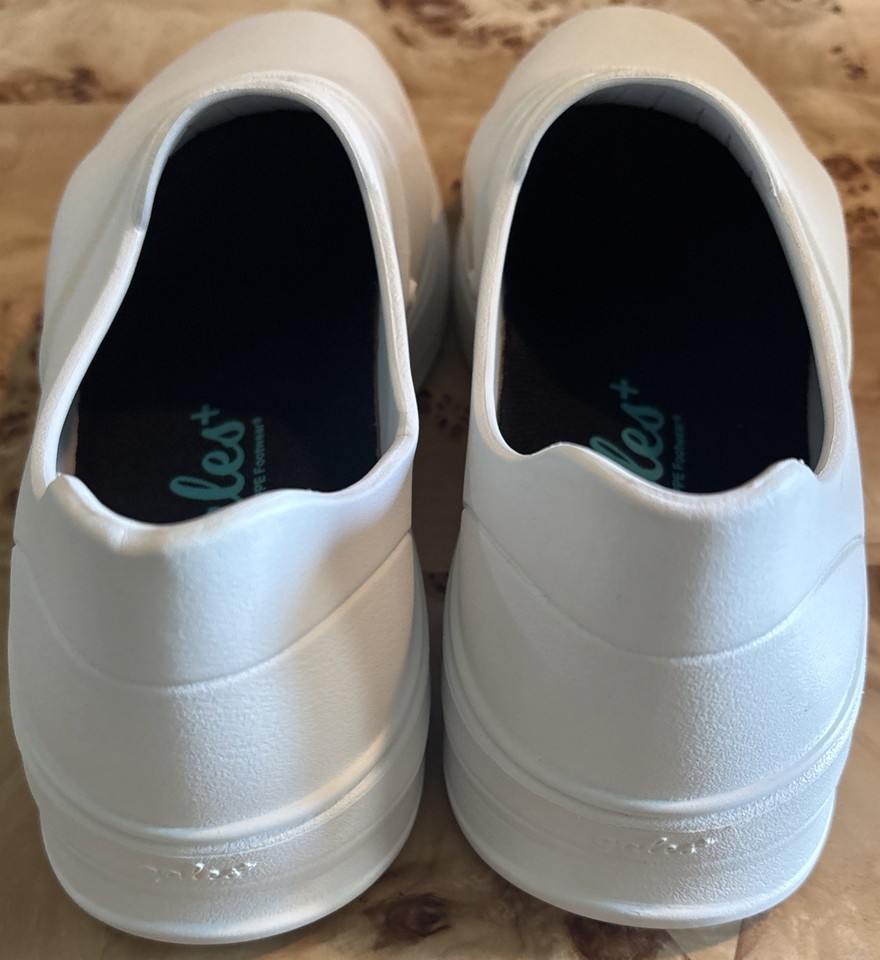 Gales Frontline White Women’s 9 Ultra Comfort Slip On Clogs Nursing ...