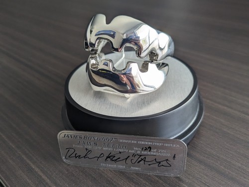 Factory Entertainment James Bond 007 Jaws Metal Teeth Prop Replica | eBay