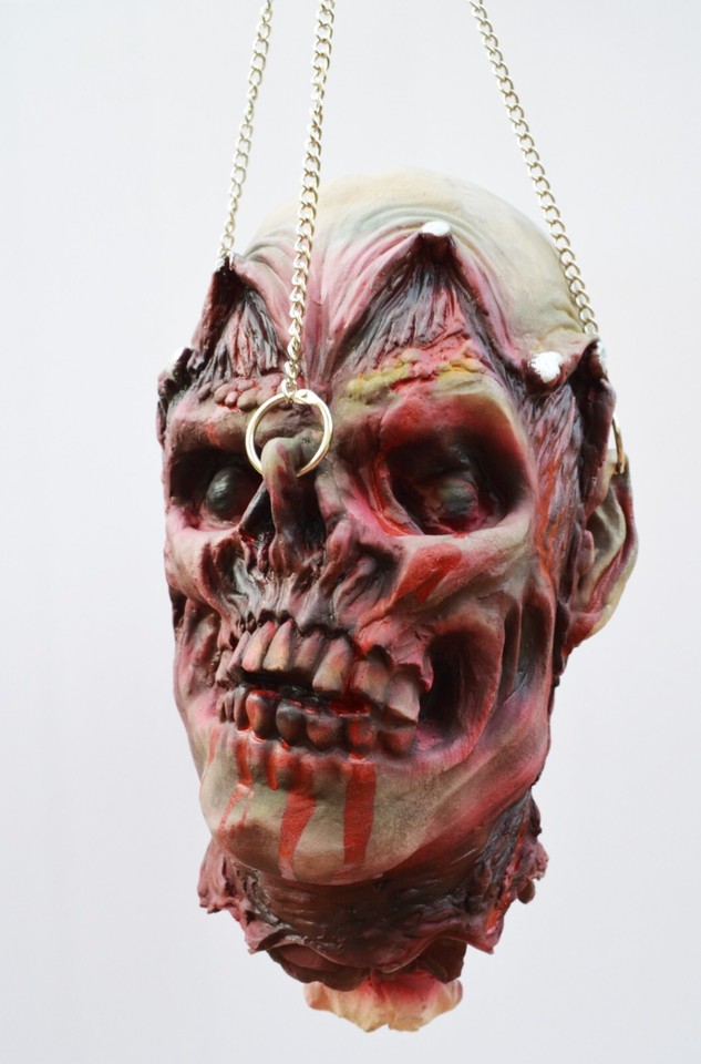Life Size Halloween Props Scary Walking Dead Zombie Rotten Chained Head ...