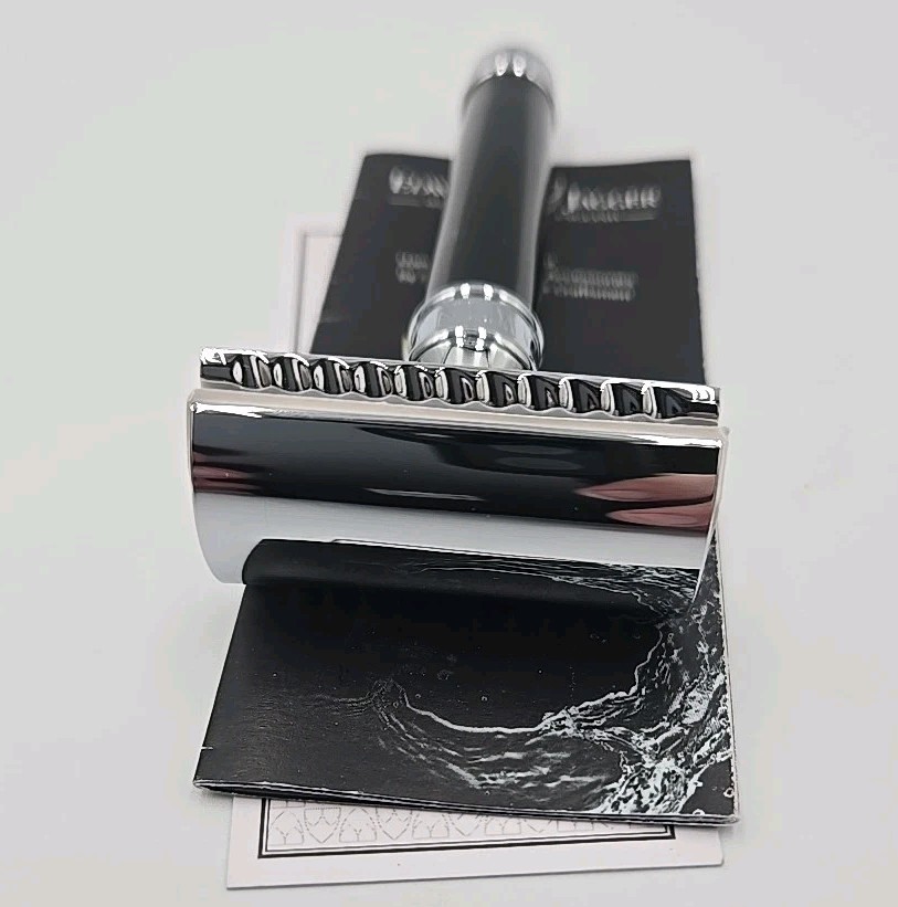 Edwin Jagger DE86 Double Edge Safety Razor, Black with Blades Gillette ...