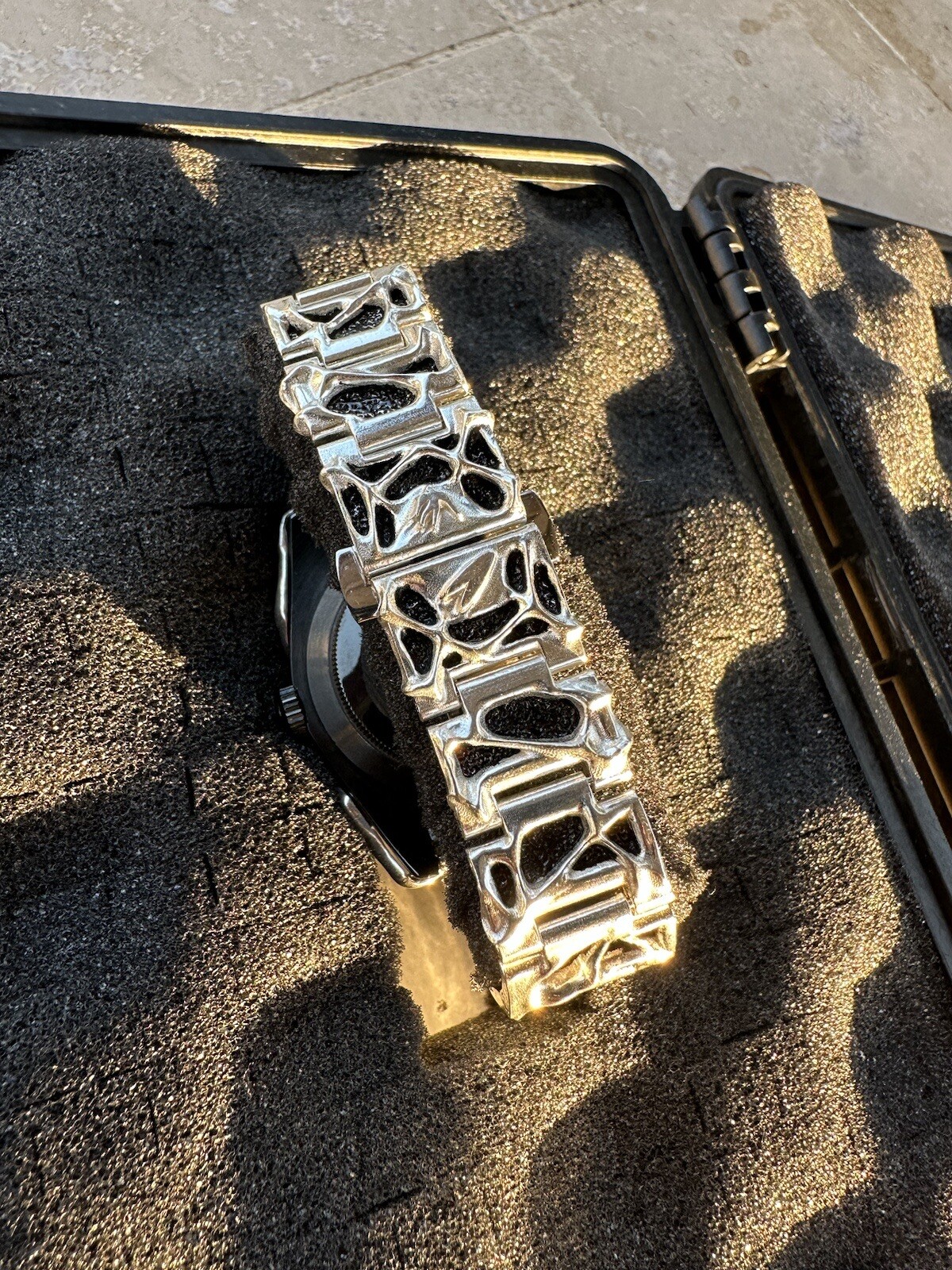 Alabaster Industries Watch Sinew Black and Silver Never Worn Brand New ...