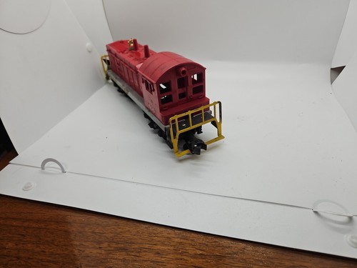 Lionel 600 Missouri Kansas Texas MKT Diesel Switcher Locomotive O27 ...